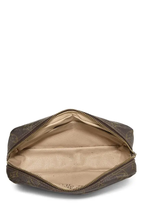 LOUIS VUITTON Monogram Canvas Truth Toiletry 23