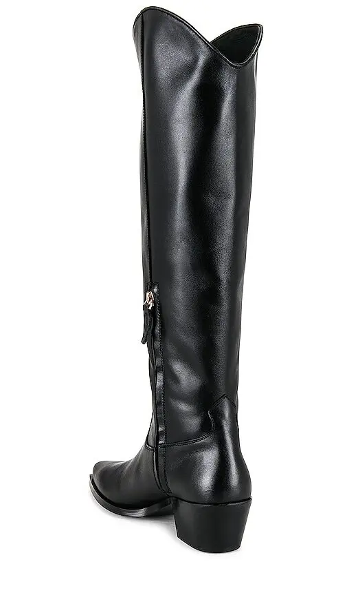 Feners Ever-y Day Boot In Black