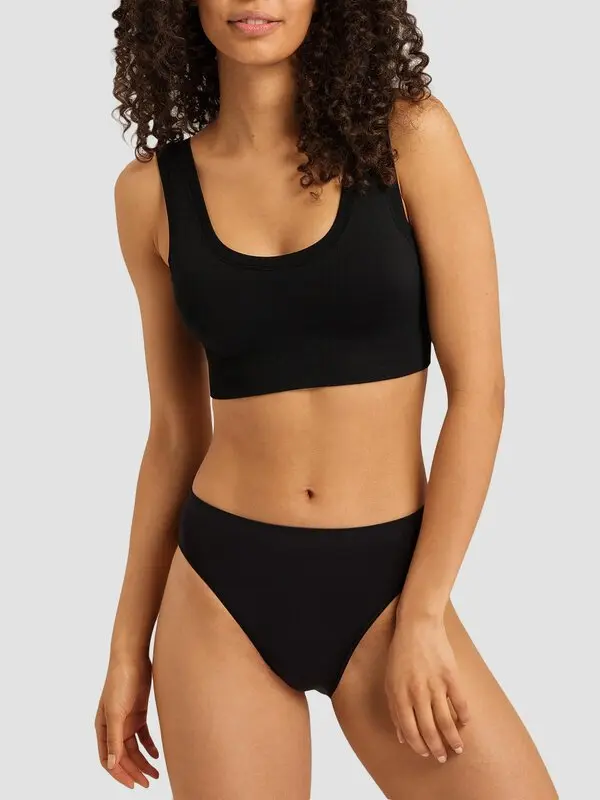 Hanro Touch Feeling Padded Crop Top - Black