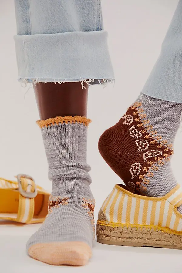 Free People Raggedy Ankle Socks - Light Grey