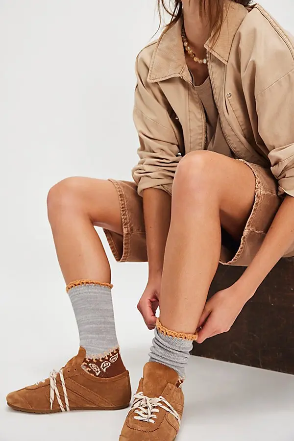 Free People Raggedy Ankle Socks - Light Grey
