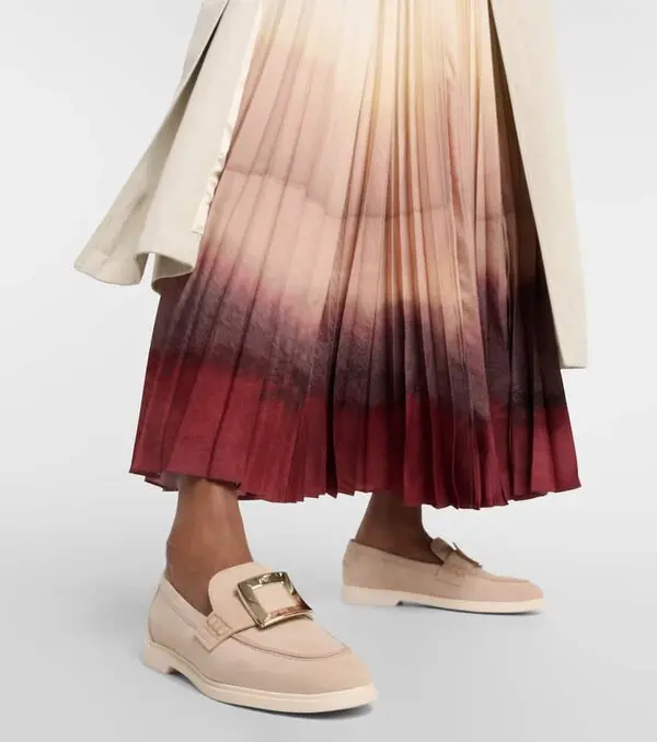ROGER VIVIER Summer Suede Loafers - Neutrals