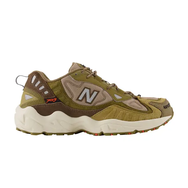 NEW BALANCE Aape X 703 Sneakers - Green