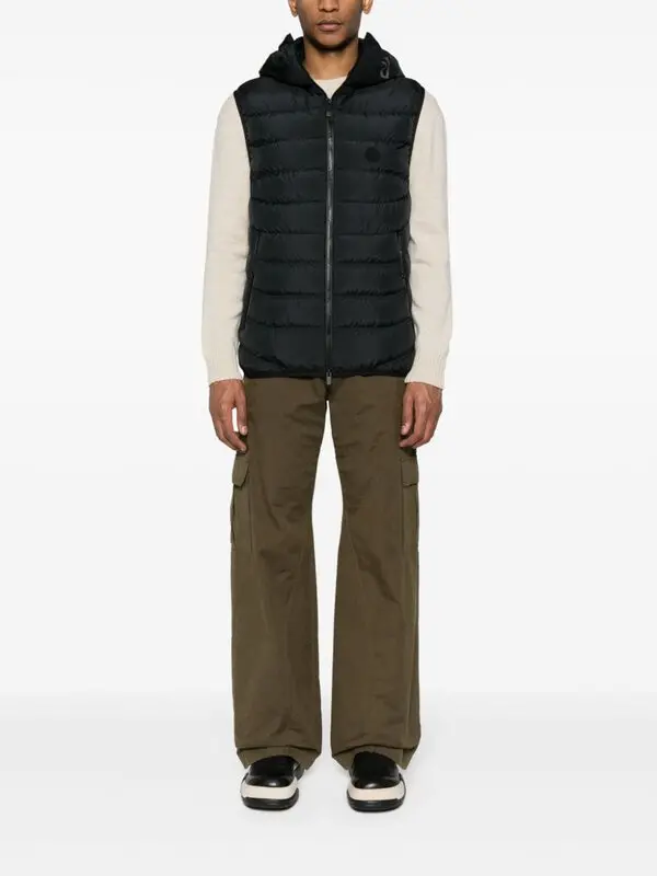 Moncler Nubiera Padded Gilet - Black