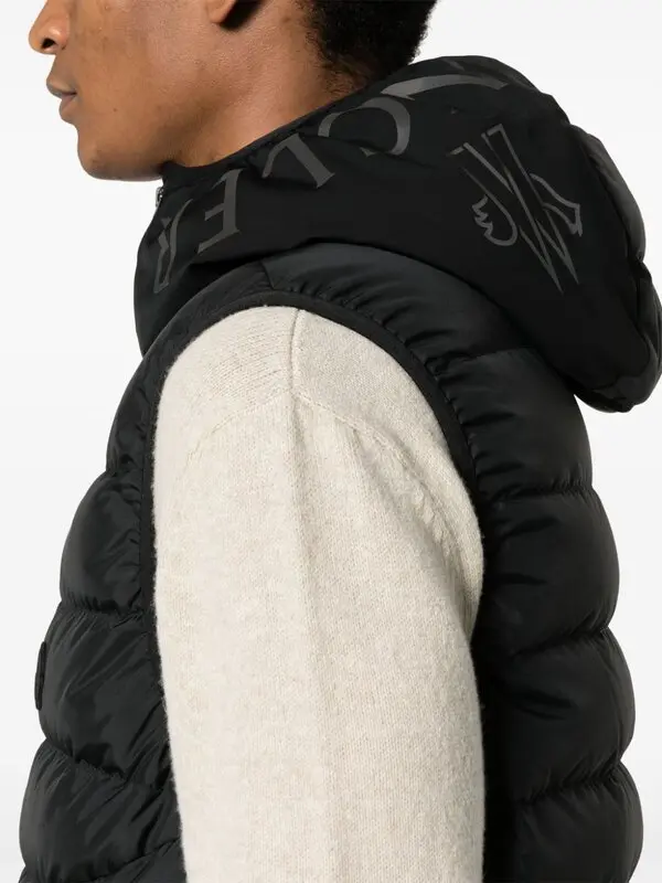 Moncler Nubiera Padded Gilet - Black