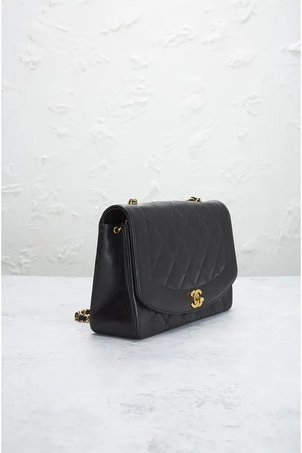 Chanel Lambskin Diana Flap Bag - Black