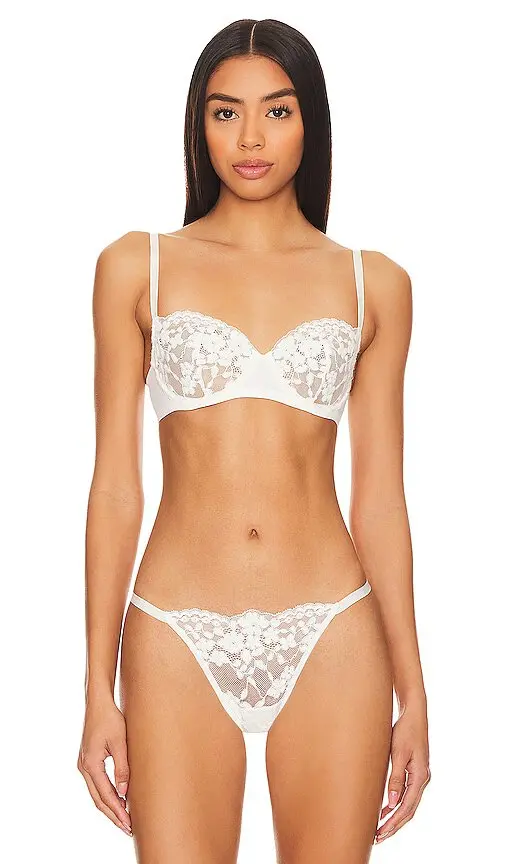 Natori Plush Romance Balconette Bra In Ivory - Light
