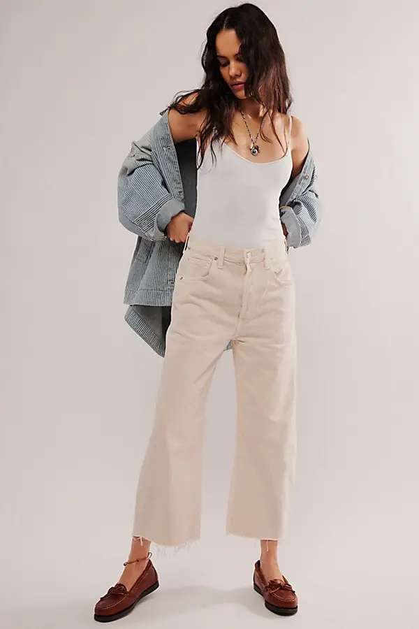 Citizens Of Humanity Ayla Raw Hem Crop Jeans - Almondette