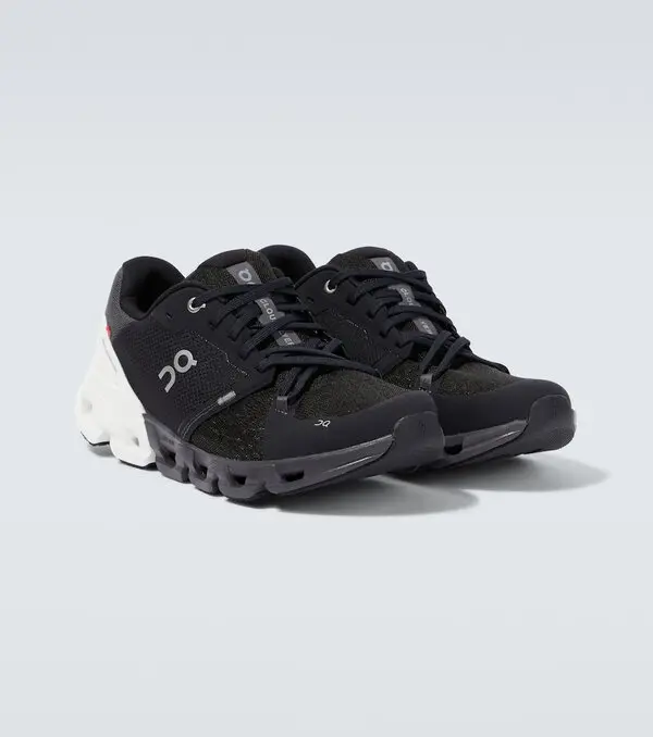 On Cloudflyer 4 Running Shoes