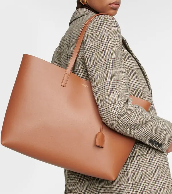 Saint Laurent Shopping E/w Leather Tote Bag - Brown