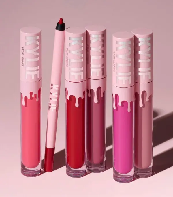 Kylie Cosmetics Velvet Lip Kit - Charm | Editorialist