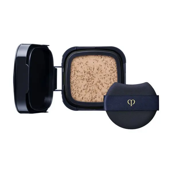 CLE DE PEAU BEAUTE Radiant Cushion Foundation Dewy Refill - Light Medium Beige