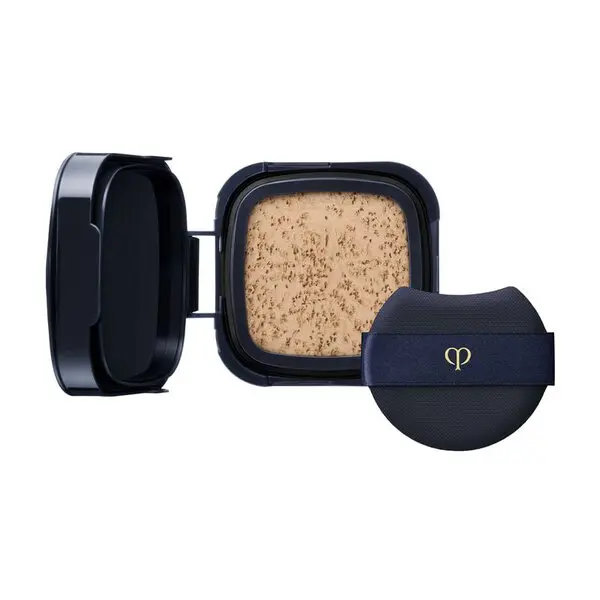 CLE DE PEAU BEAUTE Radiant Cushion Foundation Dewy Refill - Light Medium Ocher