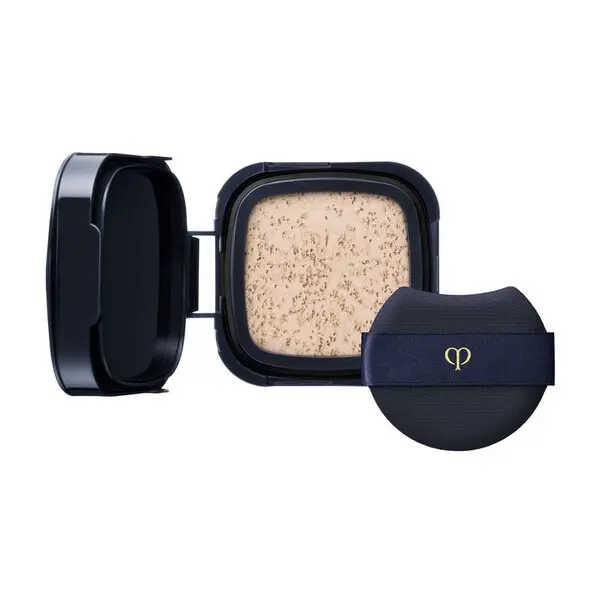 CLE DE PEAU BEAUTE Radiant Cushion Foundation Dewy Refill - Very Light Ivory