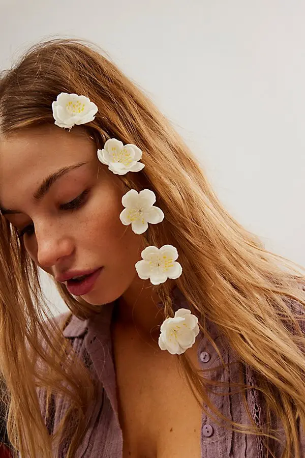 Free People Floral Hair Clip Pack - Daisy