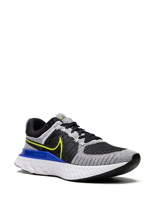 Nike React Infinity Run Flyknit 2 Sneakers - Grey