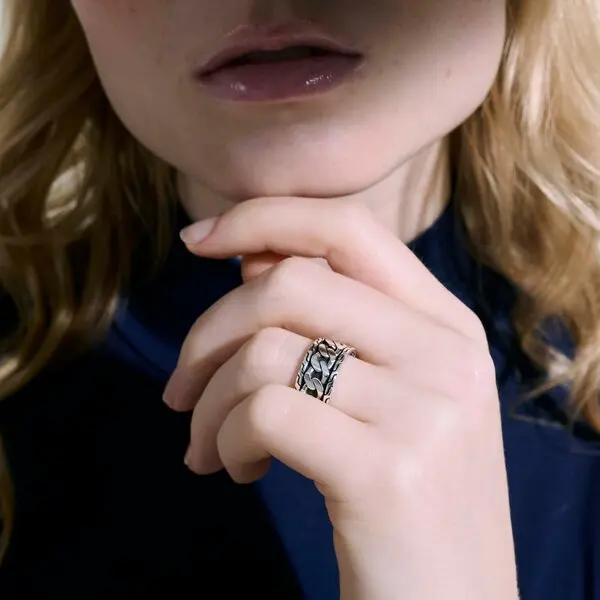 John Hardy Curb Chain Band Ring