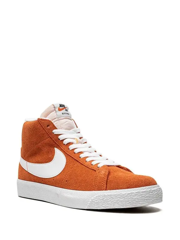 Nike Sb Zoom Blazer Mid High-top Sneakers - Orange