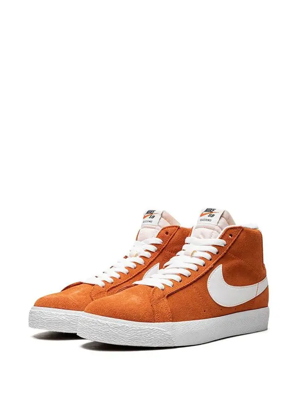 Nike Sb Zoom Blazer Mid High-top Sneakers - Orange