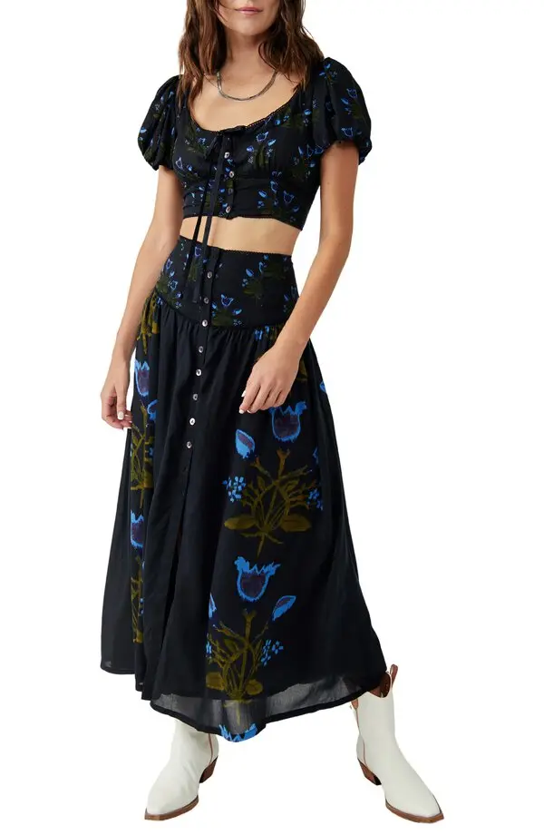 satin black prom dress Black Sleek Satin V-Neck Dress For Prom With Beading And Lace-Up Back
