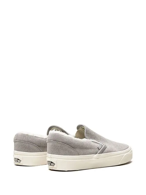 VANS Classic Slip-on Cozy Hug Sneakers - Grey
