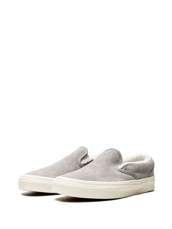 VANS Classic Slip-on Cozy Hug Sneakers - Grey
