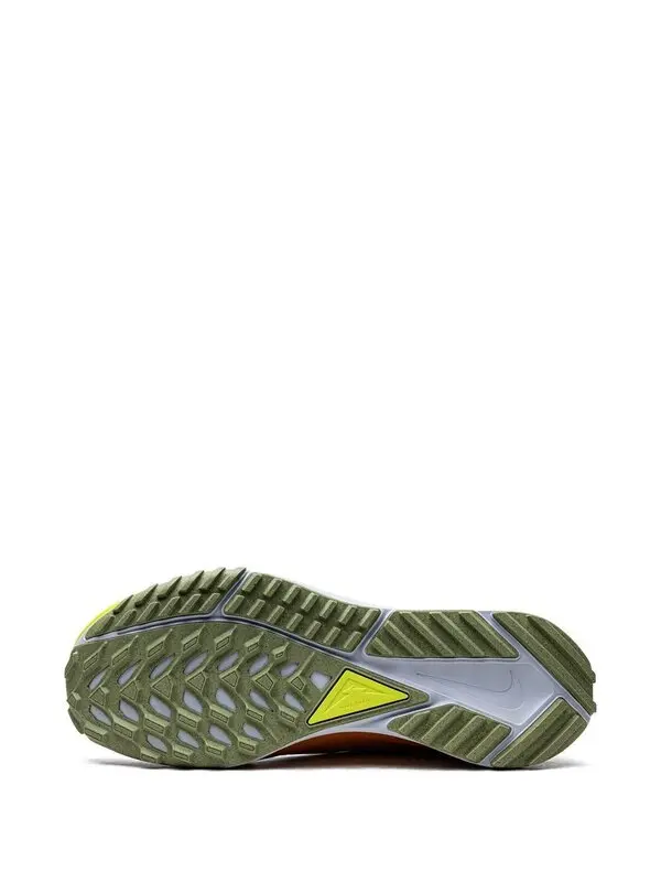 Nike React Pegasus Trail 4 Sneakers - Grey