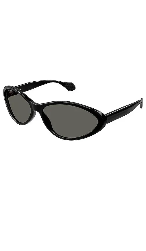 Gucci Fashion Show Oval Sunglasses In Black