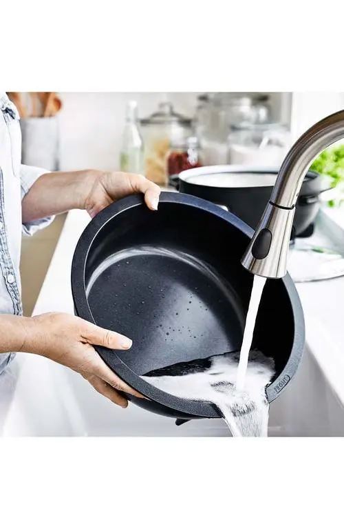 GREENPAN Elite 6-quart Essential Smart Skillet - Black Steel