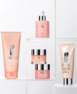 CLINIQUE Moisture Surge Collection - Light Medium