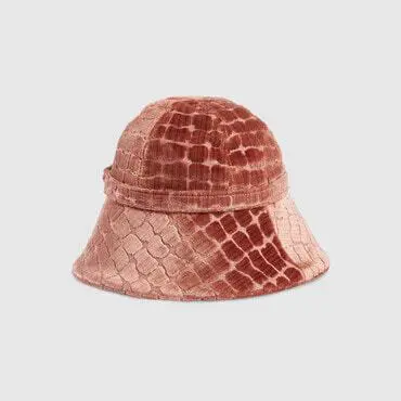 Gucci Velvet Bucket Hat With Tiger Head Pink Editorialist