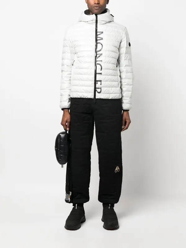 Moncler Lauzet Short Down Jacket - White | Editorialist