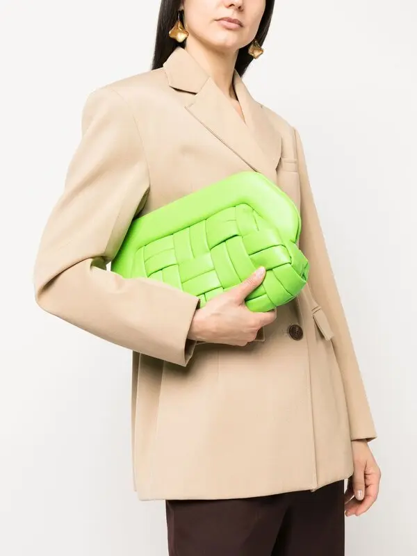 THEMOIRE Bios Weaved Mantis Clutch - Green