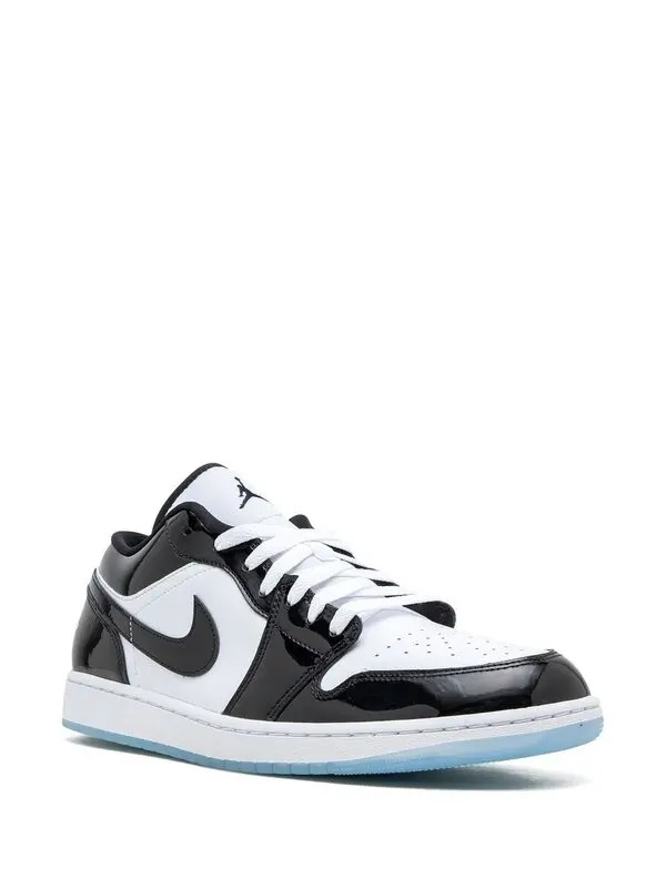 JORDAN 1 Low Se Sneakers - White