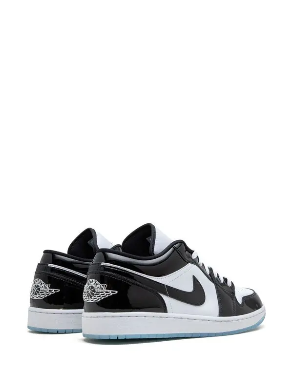 JORDAN 1 Low Se Sneakers - White