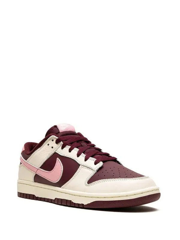 Nike Dunk Low Retro Prm Valentine's Day Sneakers - Pink
