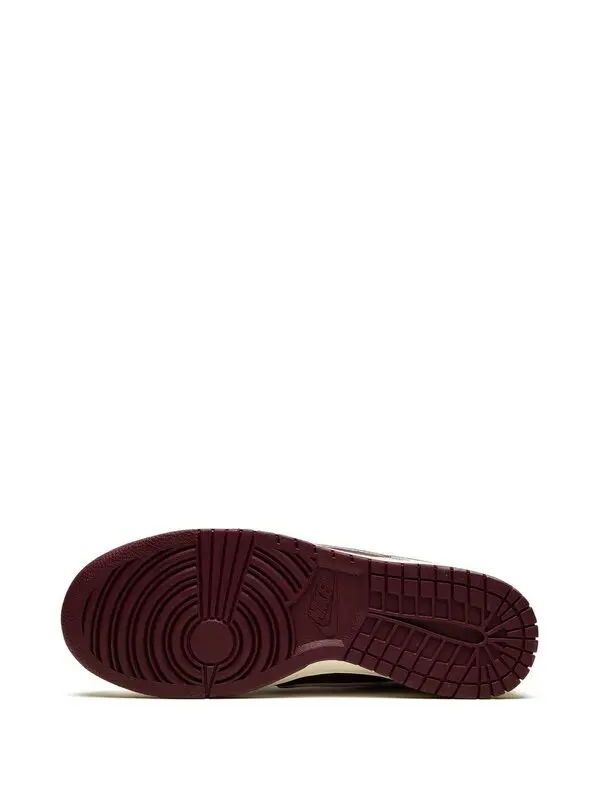 Nike Dunk Low Retro Prm Valentine's Day Sneakers - Pink