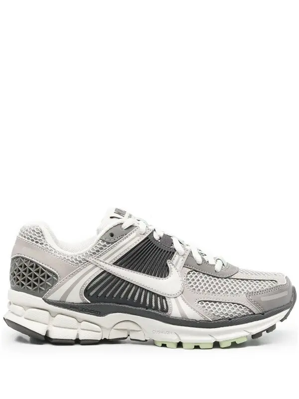 Nike Vomero Sneakers - Grey