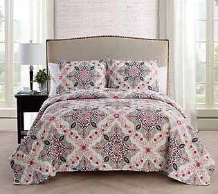 VCNY HOME Wyndham Medallion Quilt Set, King - One-color
