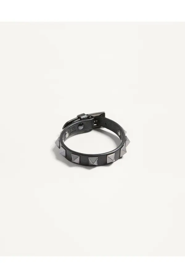 Valentino Garavani Rockstud Leather Bracelet With Ruthenium Studs - Black