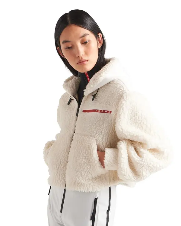 専用 PRADA ダブルジップ 短丈 フーデッドジャケット Y2K イタリア製 Prada Cropped Double Fleece Jacket - White | Editorialist