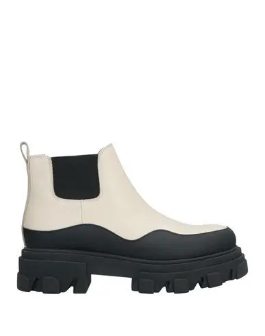 Liviana Conti Leather Ankle Boots