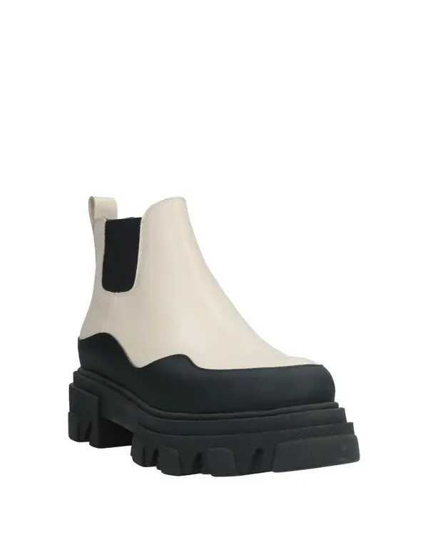 Liviana Conti Leather Ankle Boots