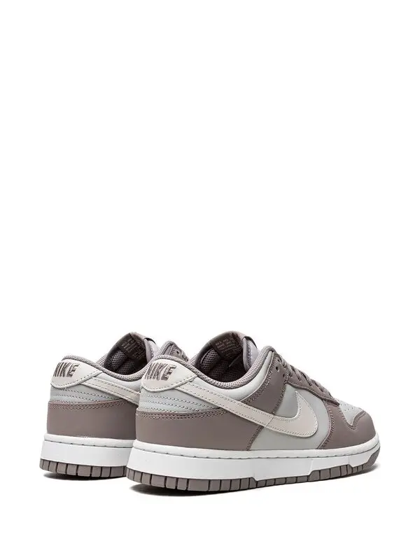 Nike Dunk Low Sneakers - Brown
