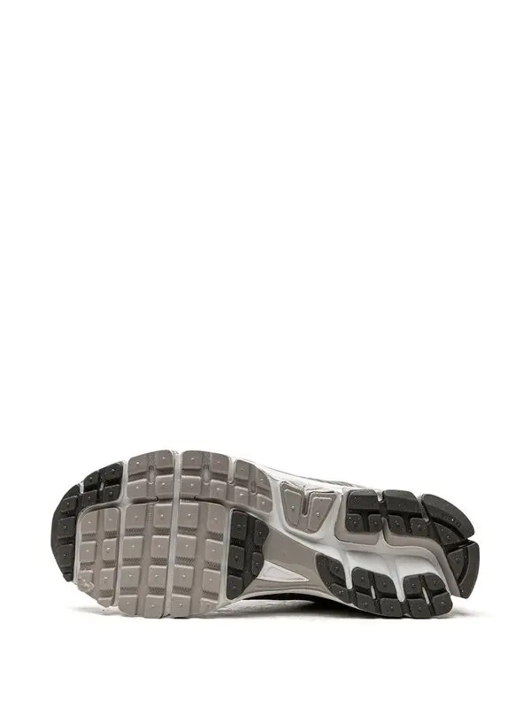 Nike Zoom Vomero 5 Iron Ore Sneakers