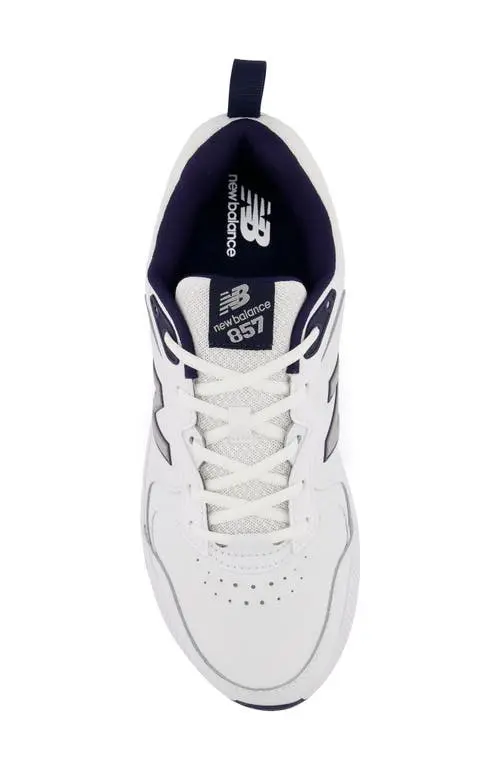 NEW BALANCE Training Shoe - White/ Navy