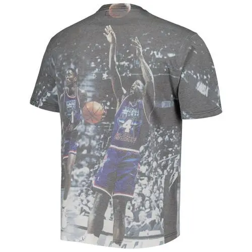 Mitchell & Ness Detroit Pistons Above The Rim Graphic T-shirt