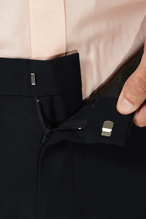 HAGGAR 4-way Stretch Slim Fit Flat Front Dress Pants