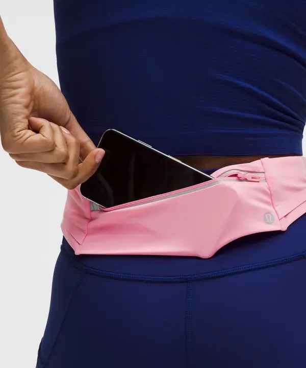 Lululemon Fast And Free Running Belt - Candy Cloud