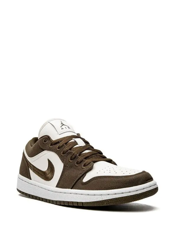JORDAN Air 1 Low Light Olive Sneakers - Green